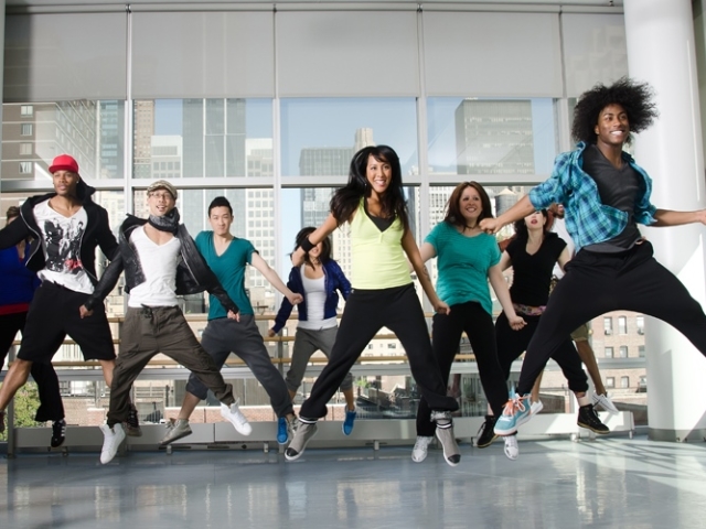 Potente baile Hip Hop para quemar calorías en casa